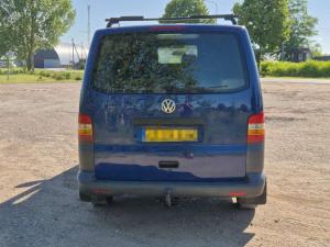 Zils Volkswagen Transporter 2010 Tauragė, ar dzinēja tilpumu 2.00 L un nobraukumu 254 tūkst. km par 4400 €, foto 6 vietnē AUTOMOTO.COM.LV
