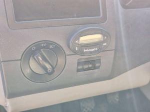 Zils Volkswagen Transporter 2010 Tauragė, ar dzinēja tilpumu 2.00 L un nobraukumu 254 tūkst. km par 4400 €, foto 10 vietnē AUTOMOTO.COM.LV