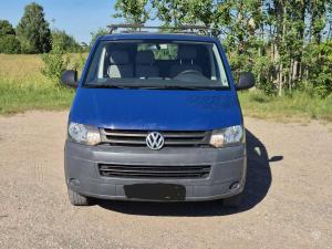 Blue Volkswagen Transporter 2010 in Taurage, with an engine capacity of 2.00 L and mileage of 254 thousand km for 4400 €, photo 4 on AUTOMOTO.COM.LV
