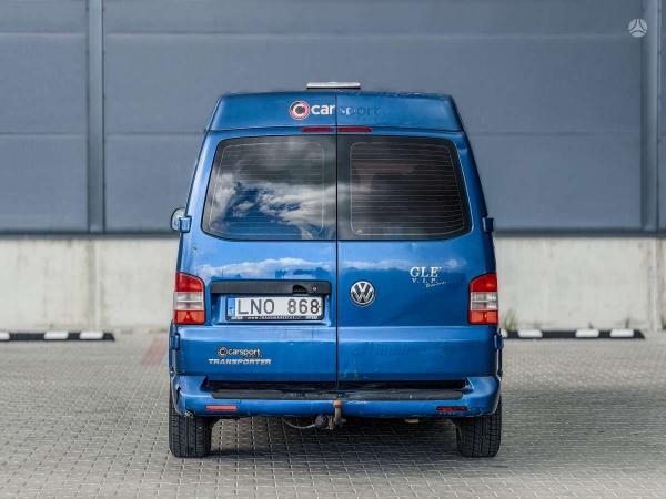 Zils Volkswagen Transporter 2011 Šauļi, ar dzinēja tilpumu 2.00 L un nobraukumu 282 tūkst. km par 8599 €, foto 5 vietnē AUTOMOTO.COM.LV