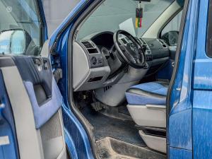 Zils Volkswagen Transporter 2011 Šauļi, ar dzinēja tilpumu 2.00 L un nobraukumu 282 tūkst. km par 8599 €, foto 17 vietnē AUTOMOTO.COM.LV
