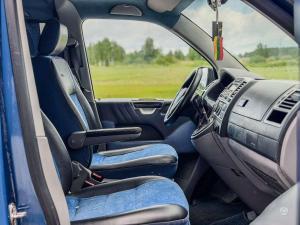 Zils Volkswagen Transporter 2011 Šauļi, ar dzinēja tilpumu 2.00 L un nobraukumu 282 tūkst. km par 8599 €, foto 22 vietnē AUTOMOTO.COM.LV