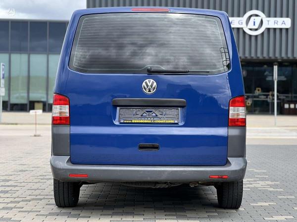 Blue Volkswagen Transporter 2011 in Siauliai, with an engine capacity of 1.97 L and mileage of 277 thousand km for 8200 €, photo 6 on AUTOMOTO.COM.LV