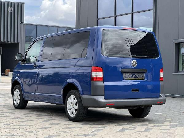 Blue Volkswagen Transporter 2011 in Siauliai, with an engine capacity of 1.97 L and mileage of 277 thousand km for 8200 €, photo 8 on AUTOMOTO.COM.LV