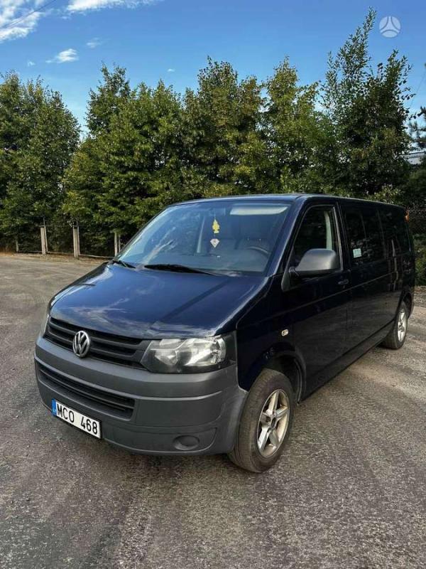 Blue Volkswagen Transporter 2012 in Kupiskis, with an engine capacity of 1.97 L and mileage of 795 thousand km for 7300 €, photo 2 on AUTOMOTO.COM.LV