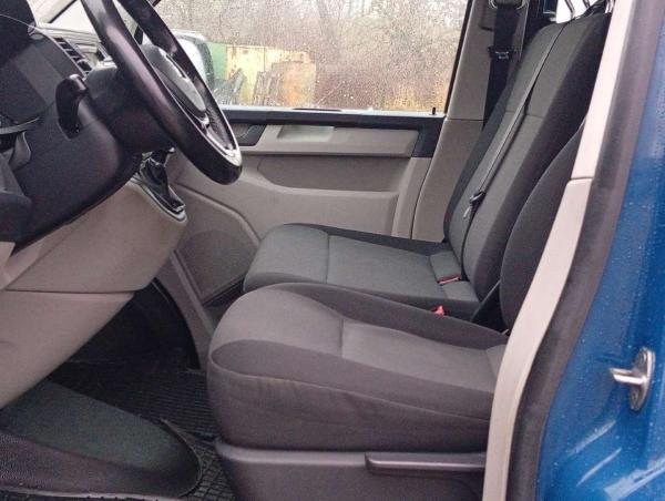 Zils Volkswagen Transporter 2015 Kėdainiai, ar dzinēja tilpumu 2.00 L un nobraukumu 269 tūkst. km par 16400 €, foto 11 vietnē AUTOMOTO.COM.LV