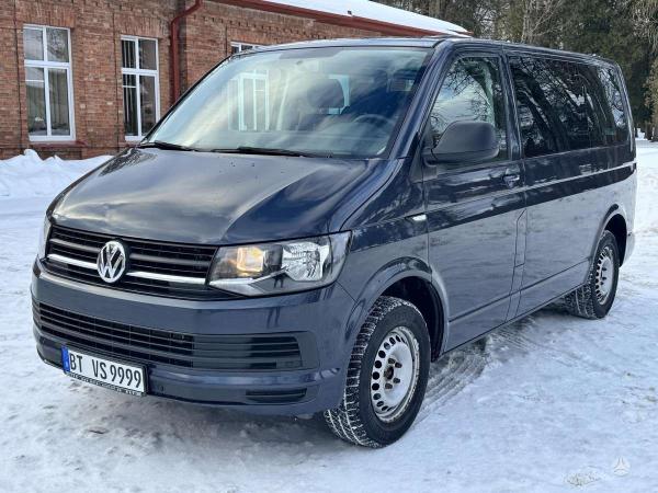 Blue Volkswagen Transporter 2016 in Rokiskis, with an engine capacity of 2.00 L and mileage of 292 thousand km for 12600 €, photo 2 on AUTOMOTO.COM.LV