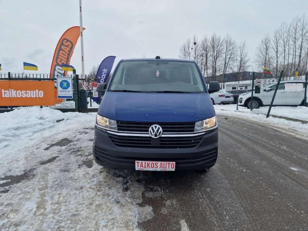 Blue Volkswagen Transporter 2020 in Kaunas, with an engine capacity of 1.97 L and mileage of 185 thousand km for 19490 €, photo 2 on AUTOMOTO.COM.LV