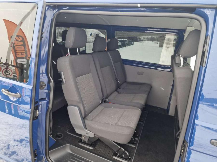 Blue Volkswagen Transporter 2020 in Kaunas, with an engine capacity of 1.97 L and mileage of 185 thousand km for 19490 €, photo 25 on AUTOMOTO.COM.LV