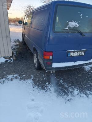 Zils Volkswagen Transporter 1998 Ventspils, ar dzinēja tilpumu 2.50 L un nobraukumu 324 tūkst. km par 2200 €, foto 8 vietnē AUTOMOTO.COM.LV