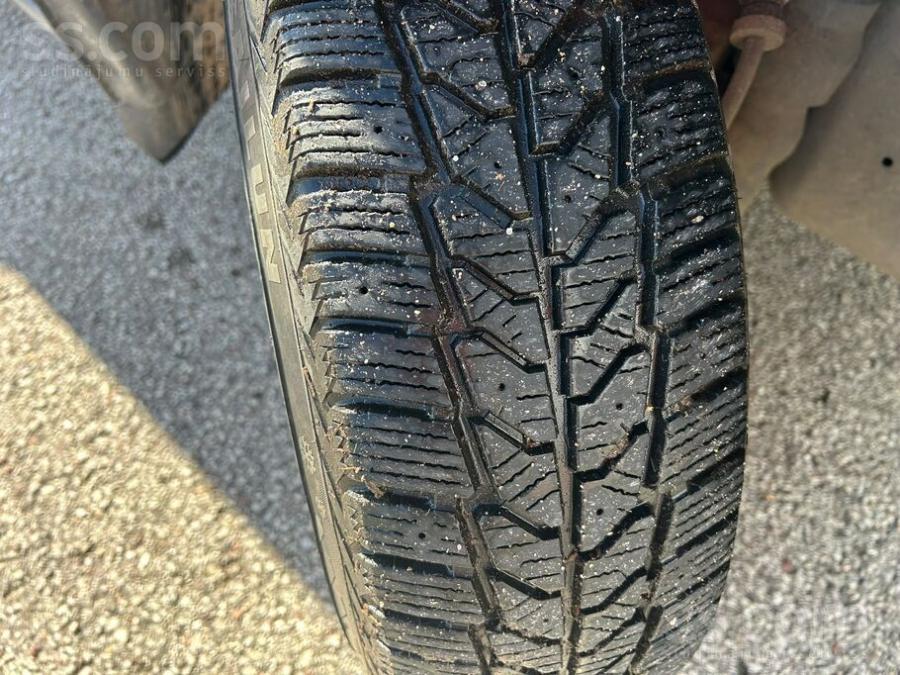 Zils Volkswagen Transporter 1999 Kuldīga, ar dzinēja tilpumu 2.50 L un nobraukumu 423 tūkst. km par 2550 €, foto 14 vietnē AUTOMOTO.COM.LV