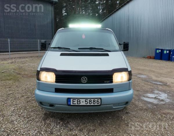 Zils Volkswagen Transporter 2000 Valmiera, ar dzinēja tilpumu 2.50 L un nobraukumu 402 tūkst. km par 4500 €, foto 9 vietnē AUTOMOTO.COM.LV