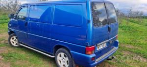 Zils Volkswagen Transporter 2001 Valka, ar dzinēja tilpumu 2.50 L un nobraukumu 409 tūkst. km par 2600 €, foto 5 vietnē AUTOMOTO.COM.LV