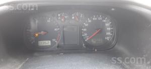 Zils Volkswagen Transporter 2001 Valka, ar dzinēja tilpumu 2.50 L un nobraukumu 409 tūkst. km par 2600 €, foto 6 vietnē AUTOMOTO.COM.LV