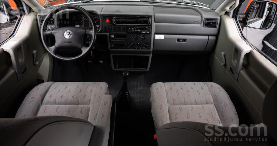 Zils Volkswagen Transporter 2002 Jelgava, ar dzinēja tilpumu 2.50 L un nobraukumu 0 tūkst. km par 7999 €, foto 19 vietnē AUTOMOTO.COM.LV