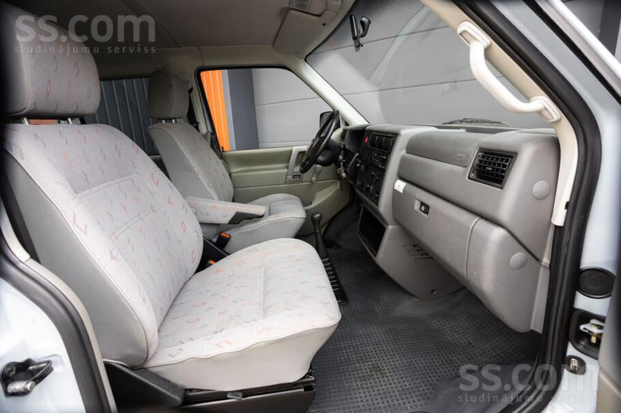 Zils Volkswagen Transporter 2002 Jelgava, ar dzinēja tilpumu 2.50 L un nobraukumu 0 tūkst. km par 7999 €, foto 21 vietnē AUTOMOTO.COM.LV