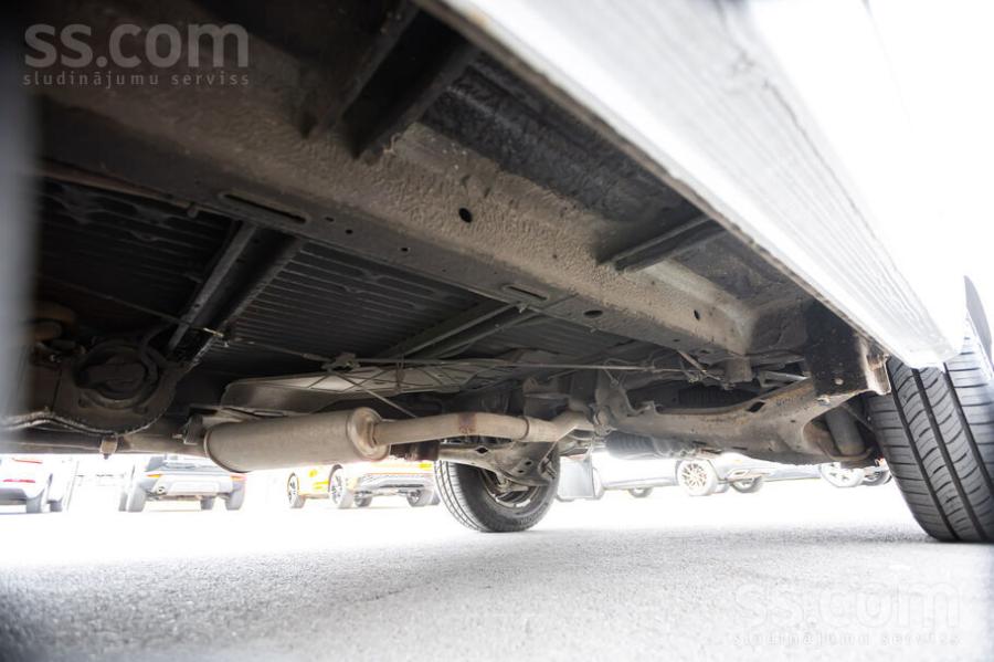 Zils Volkswagen Transporter 2002 Jelgava, ar dzinēja tilpumu 2.50 L un nobraukumu 0 tūkst. km par 7999 €, foto 28 vietnē AUTOMOTO.COM.LV