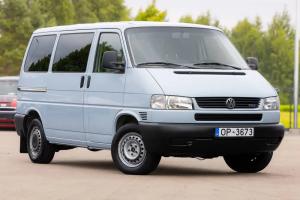 Zils Volkswagen Transporter 2002 Jelgava, ar dzinēja tilpumu 2.50 L un nobraukumu 79 tūkst. km par 7999 €, foto 3 vietnē AUTOMOTO.COM.LV