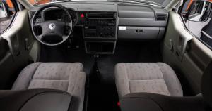 Zils Volkswagen Transporter 2002 Jelgava, ar dzinēja tilpumu 2.50 L un nobraukumu 79 tūkst. km par 7999 €, foto 19 vietnē AUTOMOTO.COM.LV