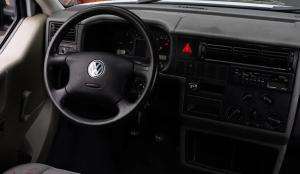 Zils Volkswagen Transporter 2002 Jelgava, ar dzinēja tilpumu 2.50 L un nobraukumu 79 tūkst. km par 7999 €, foto 20 vietnē AUTOMOTO.COM.LV
