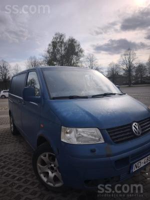 Blue Volkswagen Transporter 2004 in Ventspils, with an engine capacity of 2.50 L and mileage of 518 thousand km for 1800 €, photo  on AUTOMOTO.COM.LV