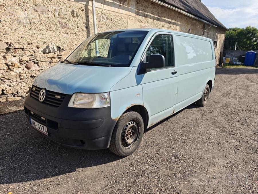 Zils Volkswagen Transporter 2004 Jēkabpils, ar dzinēja tilpumu 1.90 L un nobraukumu 340 tūkst. km par 1950 €, foto 1 vietnē AUTOMOTO.COM.LV