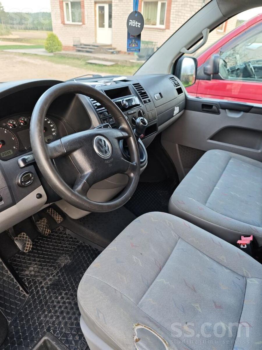 Zils Volkswagen Transporter 2004 Jēkabpils, ar dzinēja tilpumu 1.90 L un nobraukumu 340 tūkst. km par 1950 €, foto 6 vietnē AUTOMOTO.COM.LV