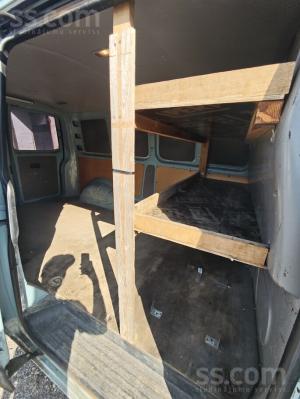 Zils Volkswagen Transporter 2004 Jēkabpils, ar dzinēja tilpumu 1.90 L un nobraukumu 340 tūkst. km par 1950 €, foto 9 vietnē AUTOMOTO.COM.LV