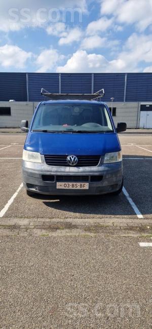 Zils Volkswagen Transporter 2005 Valmiera, ar dzinēja tilpumu 1.90 L un nobraukumu 313 tūkst. km par 3500 €, foto  vietnē AUTOMOTO.COM.LV