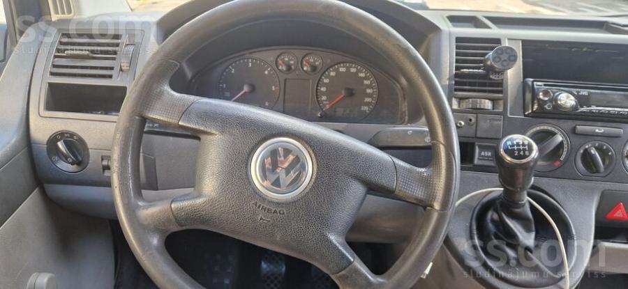 Zils Volkswagen Transporter 2005 Valmiera, ar dzinēja tilpumu 1.90 L un nobraukumu 313 tūkst. km par 3500 €, foto 8 vietnē AUTOMOTO.COM.LV