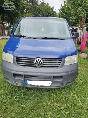 Blue Volkswagen Transporter 2005 in Lazdijai, with an engine capacity of 2.50 L and mileage of 342 thousand km for 2900 €, photo 4 on AUTOMOTO.COM.LV