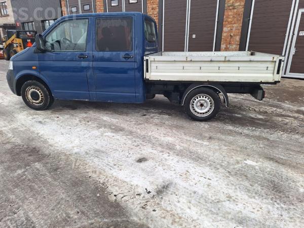 Zils Volkswagen Transporter 2006 Jelgava, ar dzinēja tilpumu 1.90 L un nobraukumu 0 tūkst. km par 4000 €, foto 7 vietnē AUTOMOTO.COM.LV