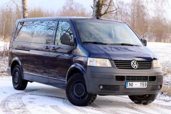 Zils Volkswagen Transporter 2007 Tukums, ar dzinēja tilpumu 2.50 L un nobraukumu 355 tūkst. km par 5500 €, foto 1 vietnē AUTOMOTO.COM.LV
