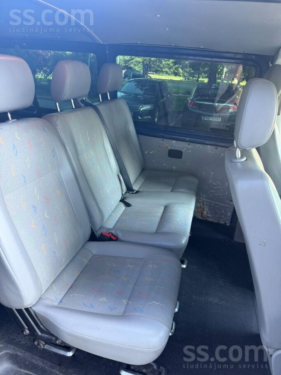 Zils Volkswagen Transporter 2007 Rīga, ar dzinēja tilpumu 2.50 L un nobraukumu 0 tūkst. km par 4500 €, foto 6 vietnē AUTOMOTO.COM.LV