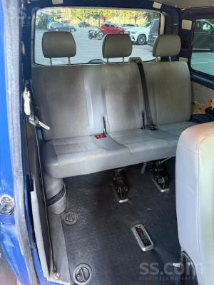 Zils Volkswagen Transporter 2007 Rīga, ar dzinēja tilpumu 2.50 L un nobraukumu 0 tūkst. km par 4500 €, foto 9 vietnē AUTOMOTO.COM.LV