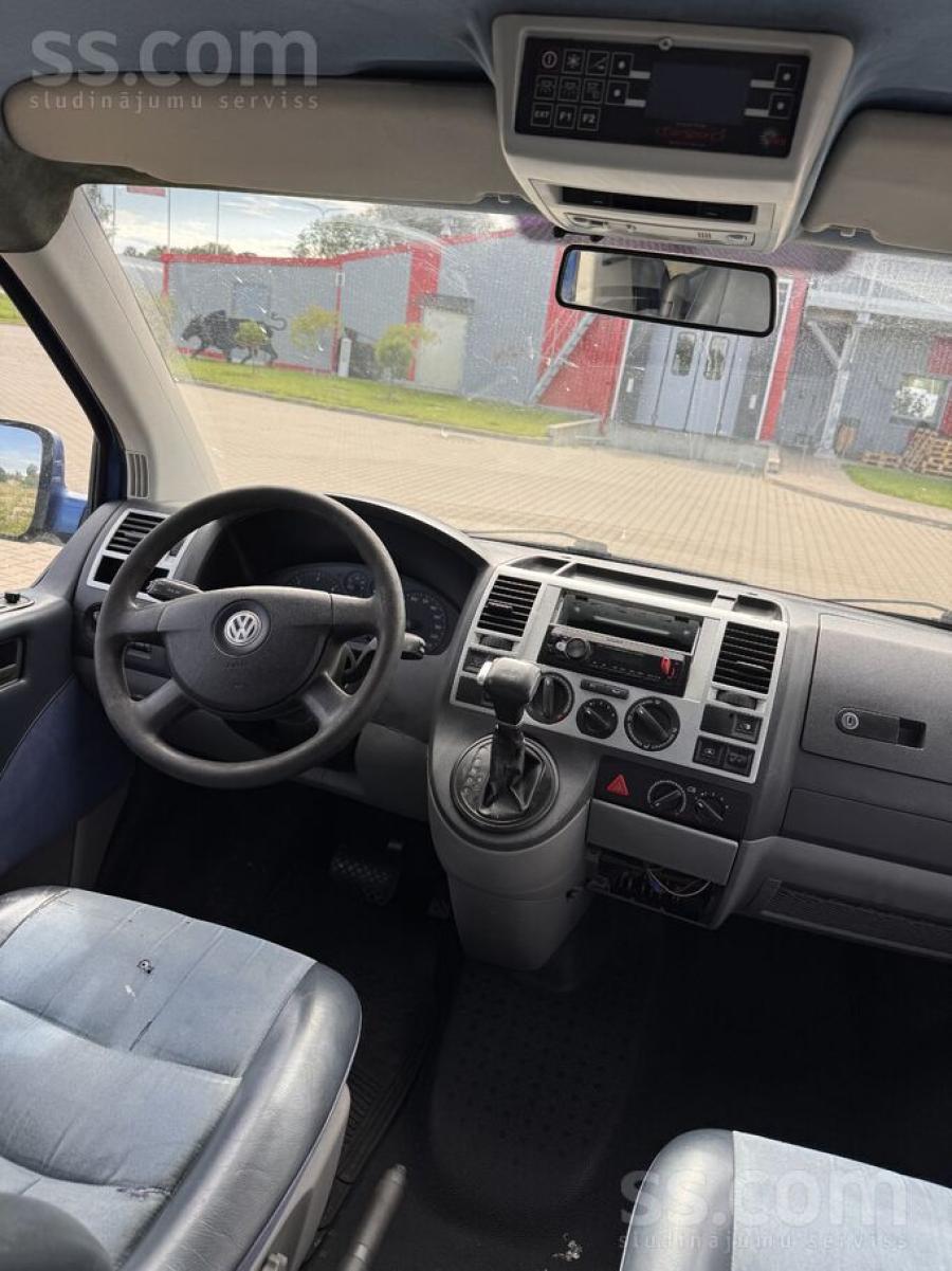 Zils Volkswagen Transporter 2008 Rīga, ar dzinēja tilpumu 2.50 L un nobraukumu 380 tūkst. km par 4950 €, foto 8 vietnē AUTOMOTO.COM.LV
