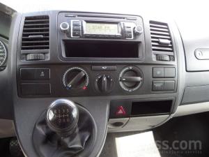 Zils Volkswagen Transporter 2010 Valka, ar dzinēja tilpumu 2.00 L un nobraukumu 272 tūkst. km par 5999 €, foto 11 vietnē AUTOMOTO.COM.LV