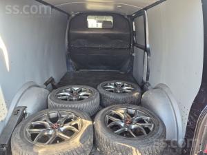 Zils Volkswagen Transporter 2011 Daugavpils, ar dzinēja tilpumu 2.00 L un nobraukumu 0 tūkst. km par 7950 €, foto 14 vietnē AUTOMOTO.COM.LV