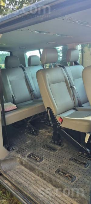 Zils Volkswagen Transporter 2013 Kuldīga, ar dzinēja tilpumu 2.00 L un nobraukumu 312 tūkst. km par 8500 €, foto 5 vietnē AUTOMOTO.COM.LV