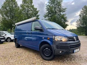 Zils Volkswagen Transporter 2014 Kuldīga, ar dzinēja tilpumu 2.00 L un nobraukumu 187 tūkst. km par 11990 €, foto  vietnē AUTOMOTO.COM.LV