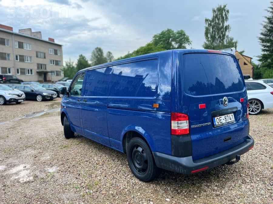 Zils Volkswagen Transporter 2014 Kuldīga, ar dzinēja tilpumu 2.00 L un nobraukumu 187 tūkst. km par 11990 €, foto 4 vietnē AUTOMOTO.COM.LV
