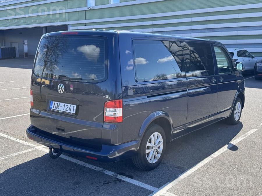 Zils Volkswagen Transporter 2014 Rīga, ar dzinēja tilpumu 2.00 L un nobraukumu 208 tūkst. km par 11900 €, foto 6 vietnē AUTOMOTO.COM.LV