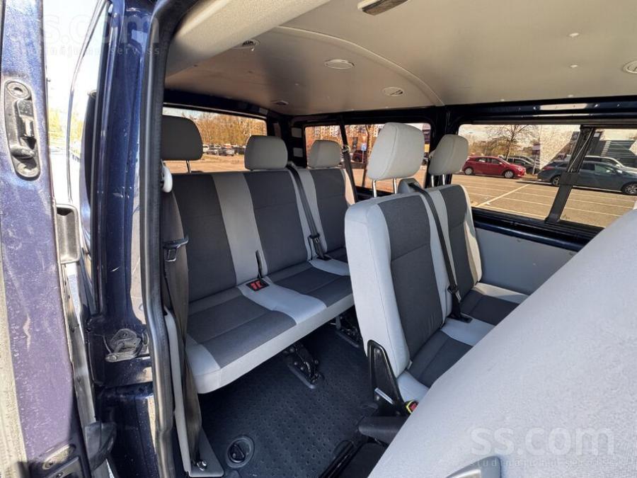 Zils Volkswagen Transporter 2014 Rīga, ar dzinēja tilpumu 2.00 L un nobraukumu 208 tūkst. km par 11900 €, foto 15 vietnē AUTOMOTO.COM.LV