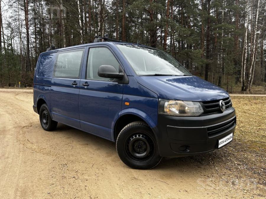 Zils Volkswagen Transporter 2015 Rīga, ar dzinēja tilpumu 2.00 L un nobraukumu 228 tūkst. km par 8500 €, foto 4 vietnē AUTOMOTO.COM.LV