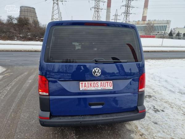 Blue Volkswagen Transporter 2020 in Kaunas, with an engine capacity of 2.00 L and mileage of 185 thousand km for 19490 €, photo 7 on AUTOMOTO.COM.LV