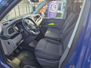 Blue Volkswagen Transporter 2020 in Kaunas, with an engine capacity of 2.00 L and mileage of 186 thousand km for 17750 €, photo 13 on AUTOMOTO.COM.LV