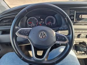 Blue Volkswagen Transporter 2020 in Kaunas, with an engine capacity of 2.00 L and mileage of 186 thousand km for 17750 €, photo 17 on AUTOMOTO.COM.LV
