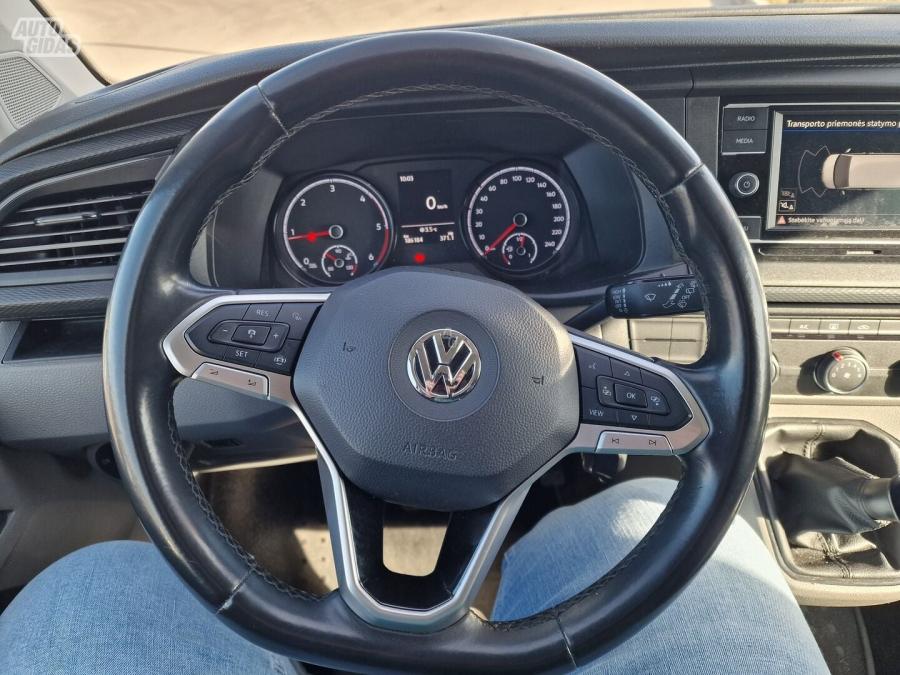 Blue Volkswagen Transporter 2020 in Kaunas, with an engine capacity of 2.00 L and mileage of 186 thousand km for 17750 €, photo 17 on AUTOMOTO.COM.LV