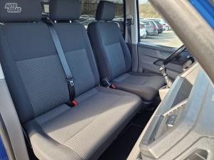 Blue Volkswagen Transporter 2020 in Kaunas, with an engine capacity of 2.00 L and mileage of 186 thousand km for 17750 €, photo 28 on AUTOMOTO.COM.LV