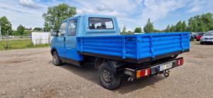 Blue Volkswagen Transporter 1993 in Riga, with an engine capacity of 2.40 L and mileage of 506 thousand km for 2150 €, photo 30 on AUTOMOTO.COM.LV